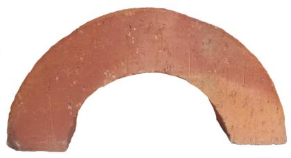 Brique rouge arrondie pour poteau